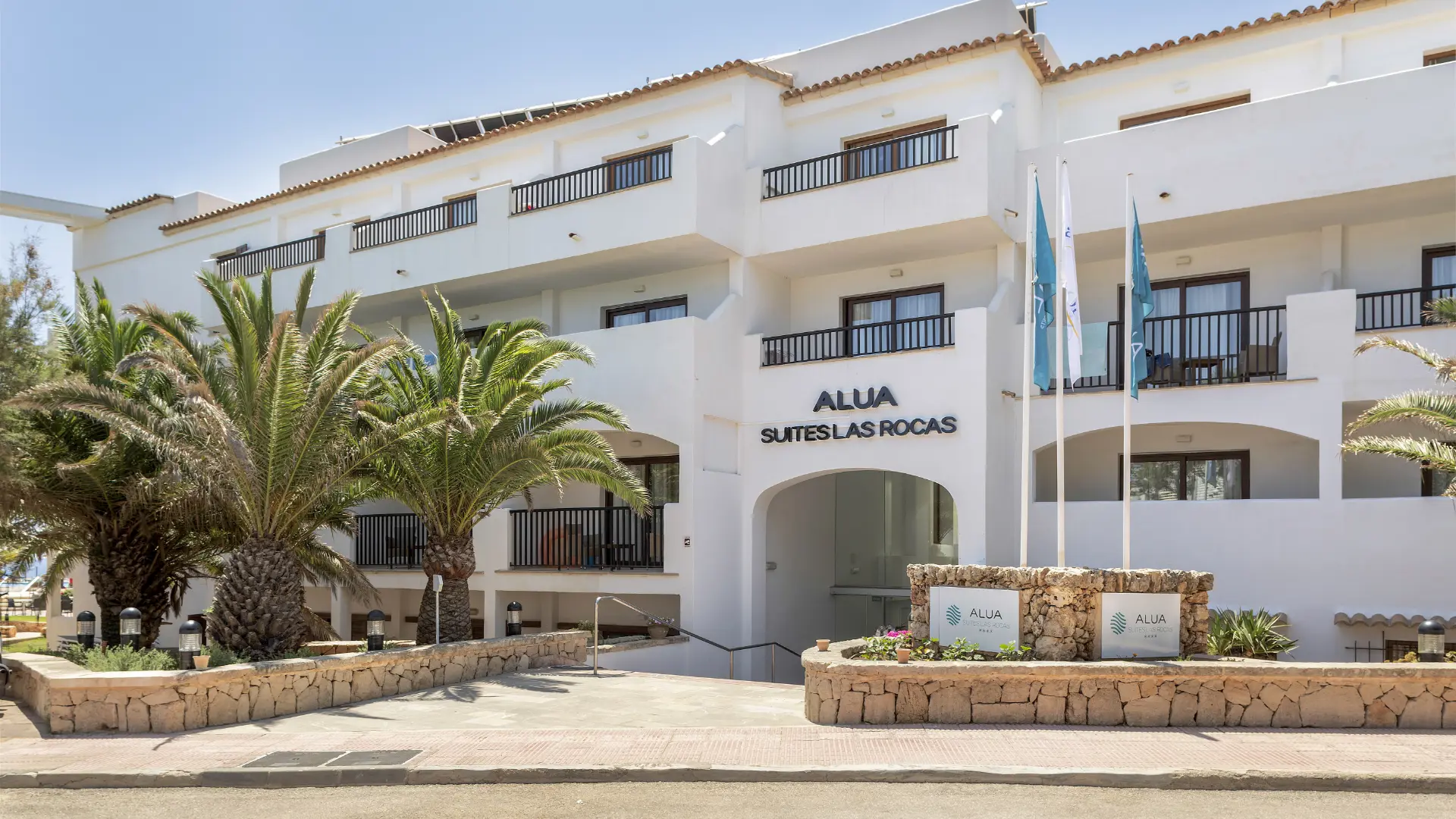 Alua Suites Las Rocas m/halvpension - Cala d´Or, Spanien - Book her